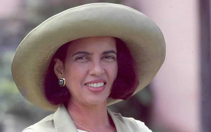 Lúcia Alves, estrela de novelas clássicas da TV brasil... ABC do ABC